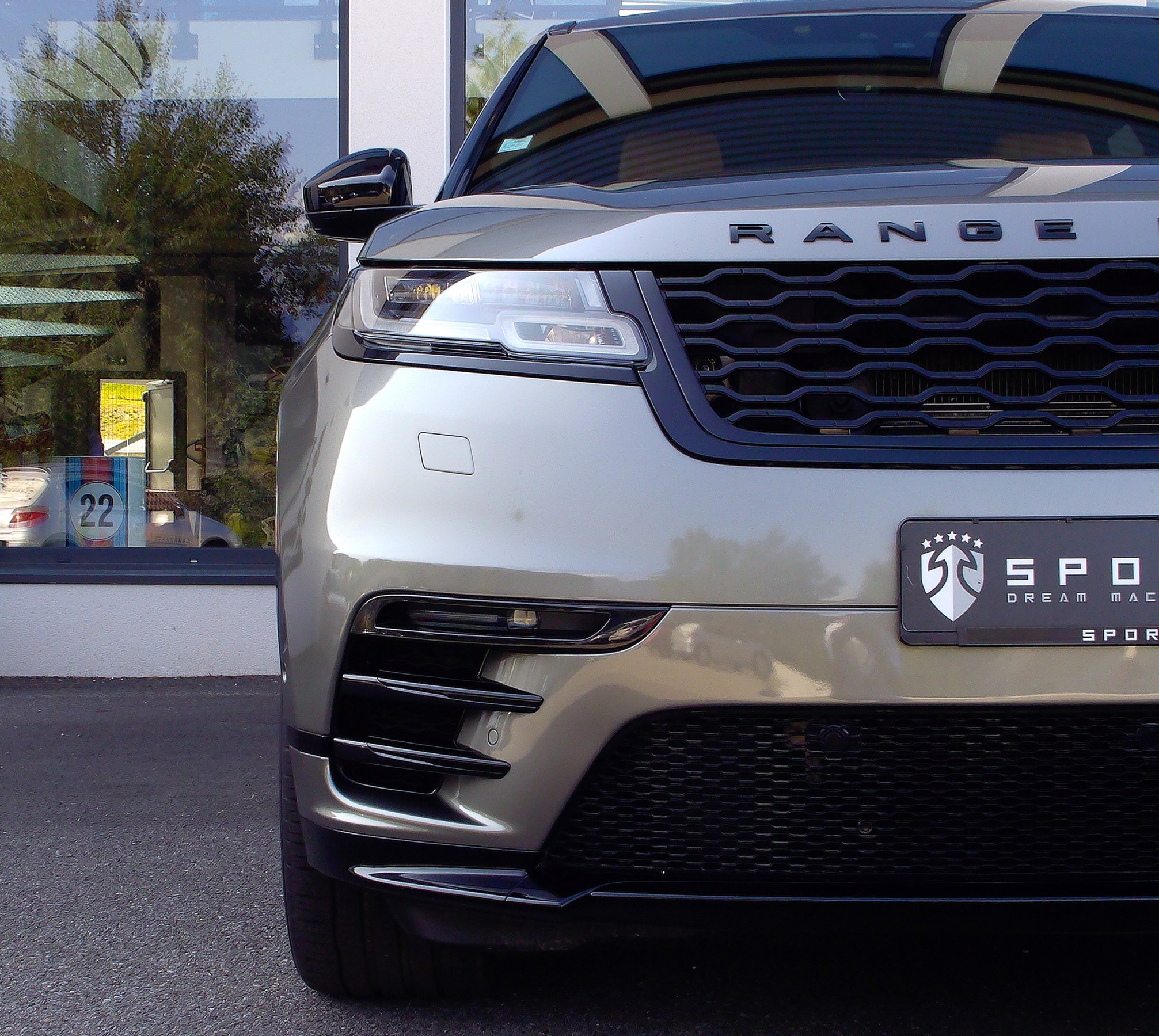 Voiture d'occasion Land Rover Range Rover VELAR 3.0 V6 P380 HSE R ...