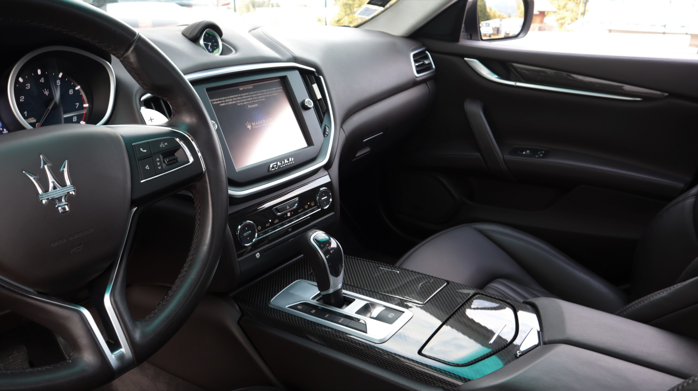 Voiture d'occasion Maserati Ghibli SQ4 3.0 V6 410CH 4WD - Réf. SCC1778 ...