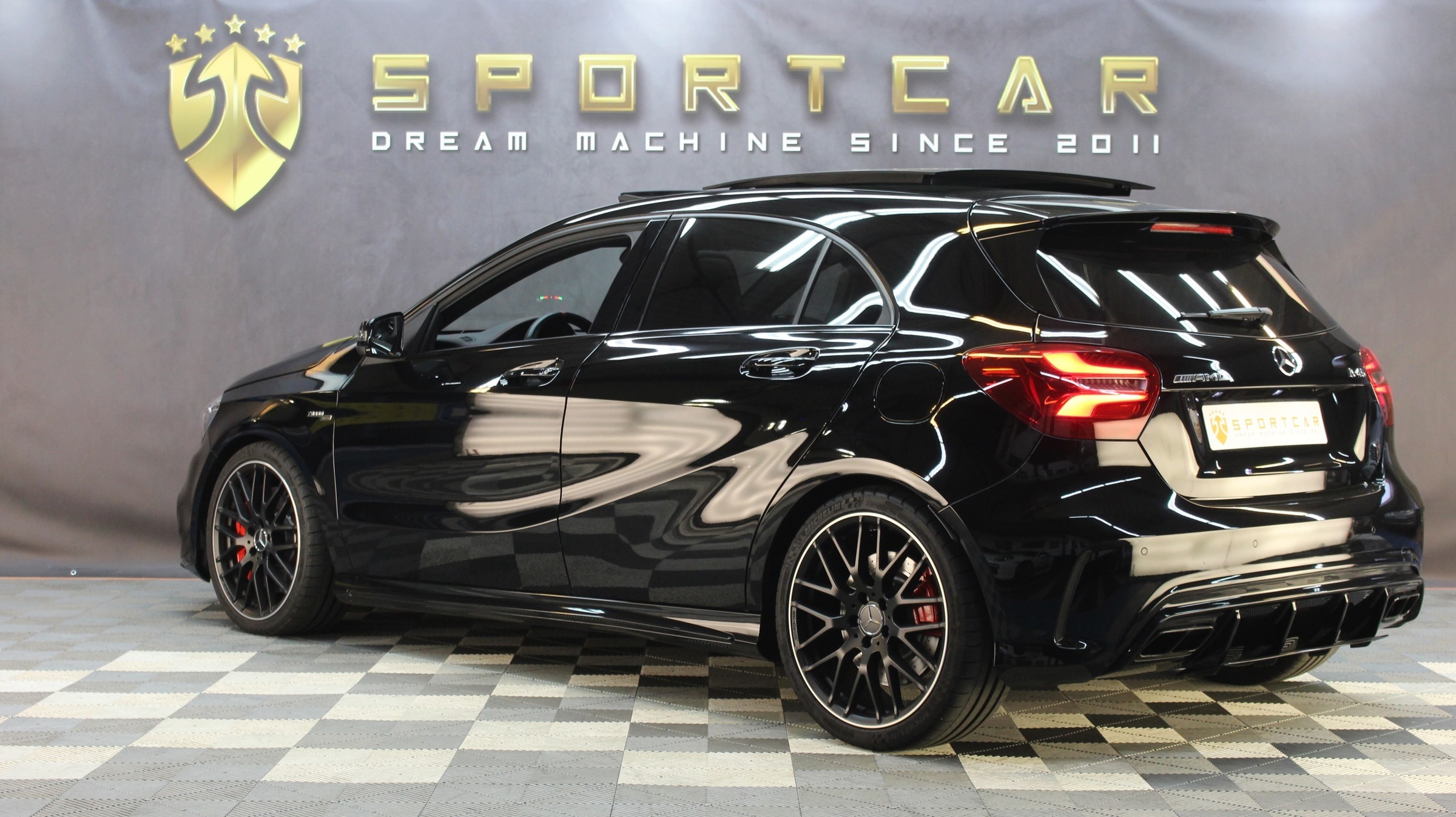 Voiture d'occasion Mercedes Classe A 45 AMG 381CH Pack Dynamic Plus ...
