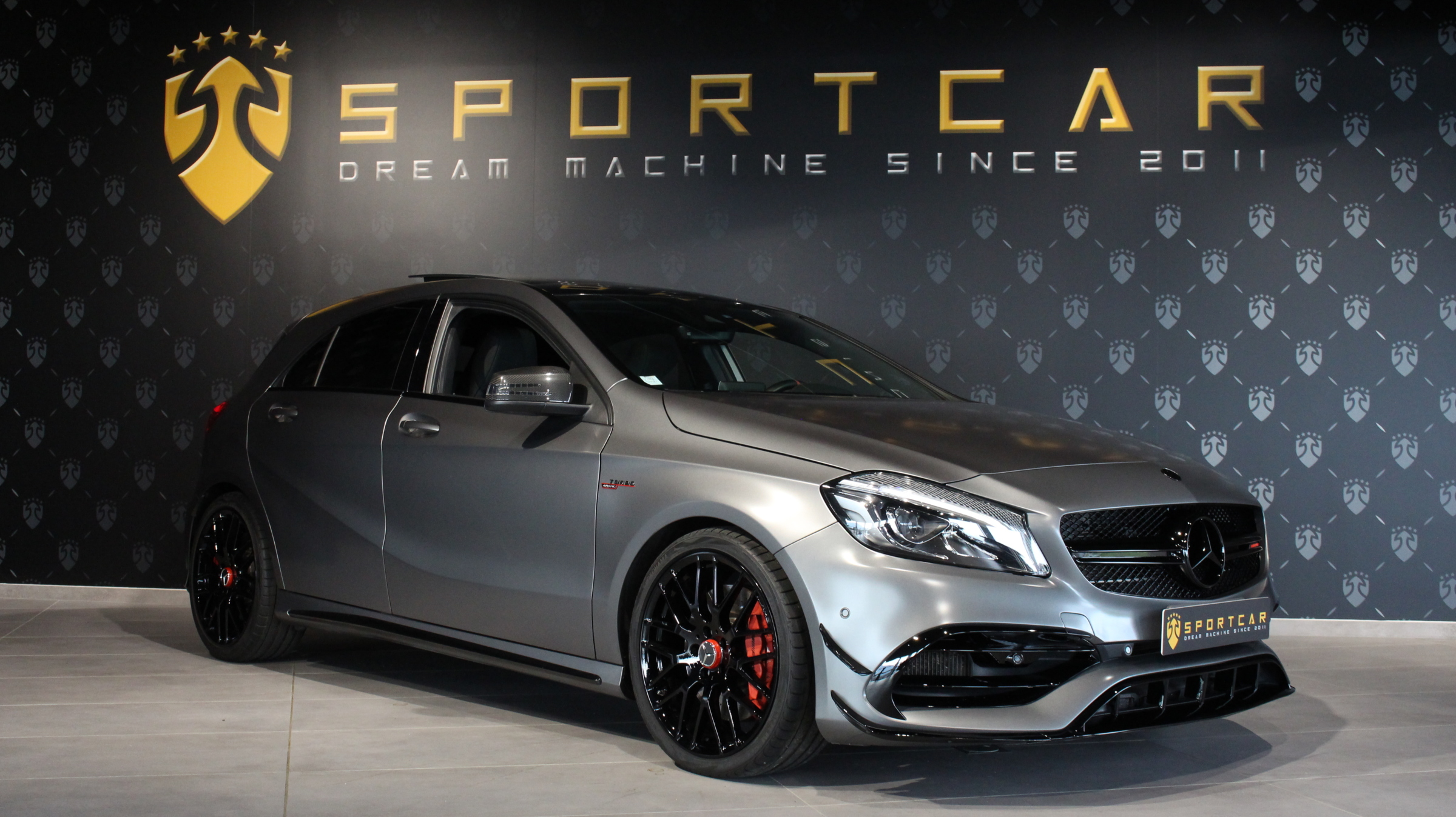 Voiture d'occasion Mercedes Classe A 45 AMG 381CH Race édition - Réf ...
