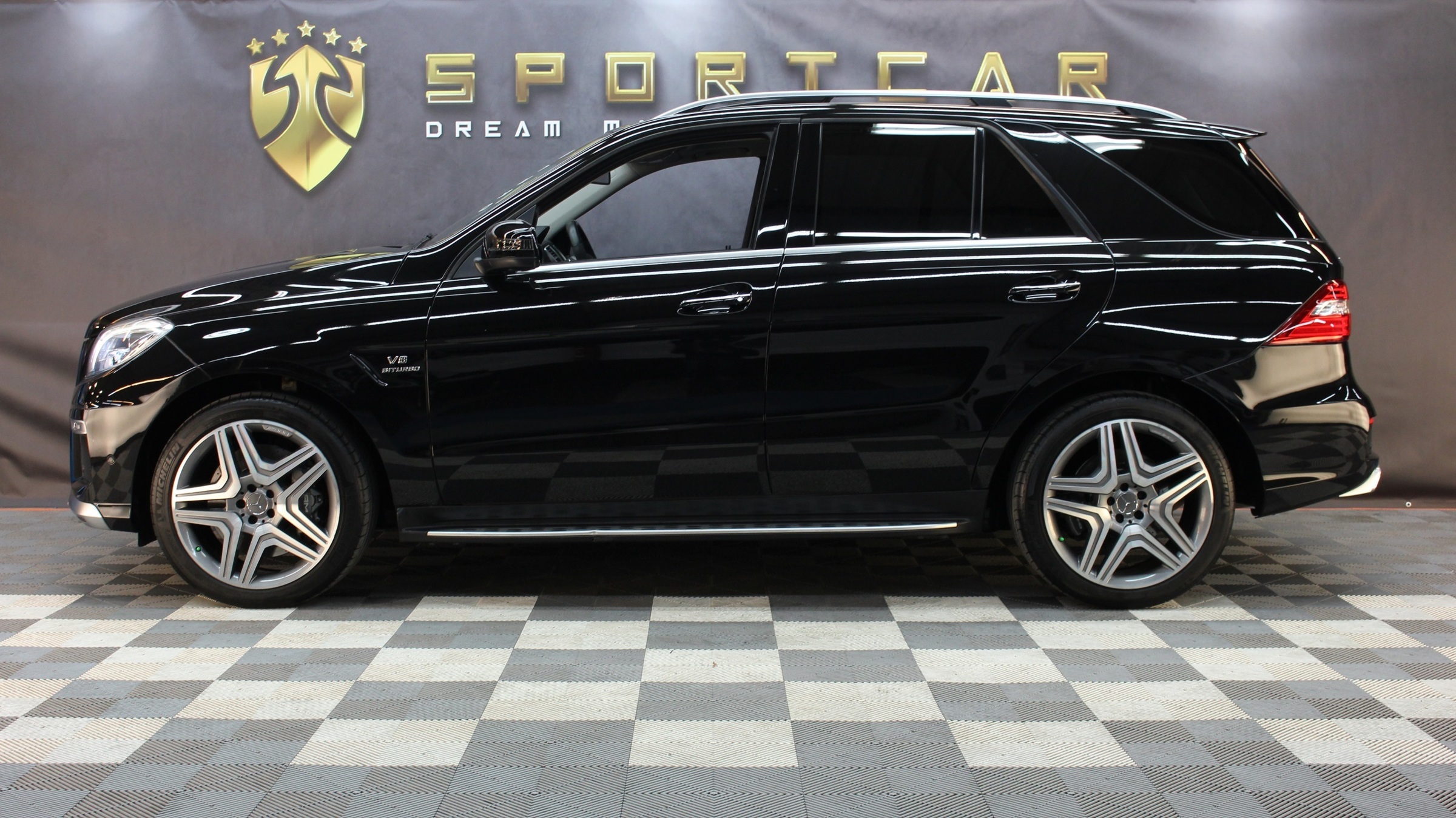 Voiture d'occasion Mercedes Classe M ML 63 AMG V8 BITURBO 525CH - Réf ...