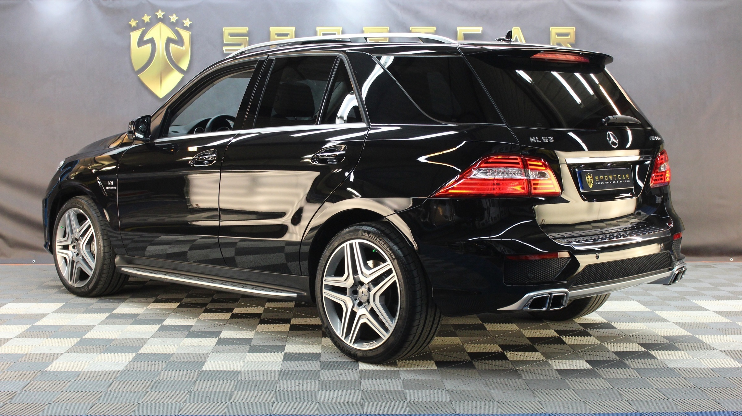 Voiture d'occasion Mercedes Classe M ML 63 AMG V8 BITURBO 525CH - Réf ...