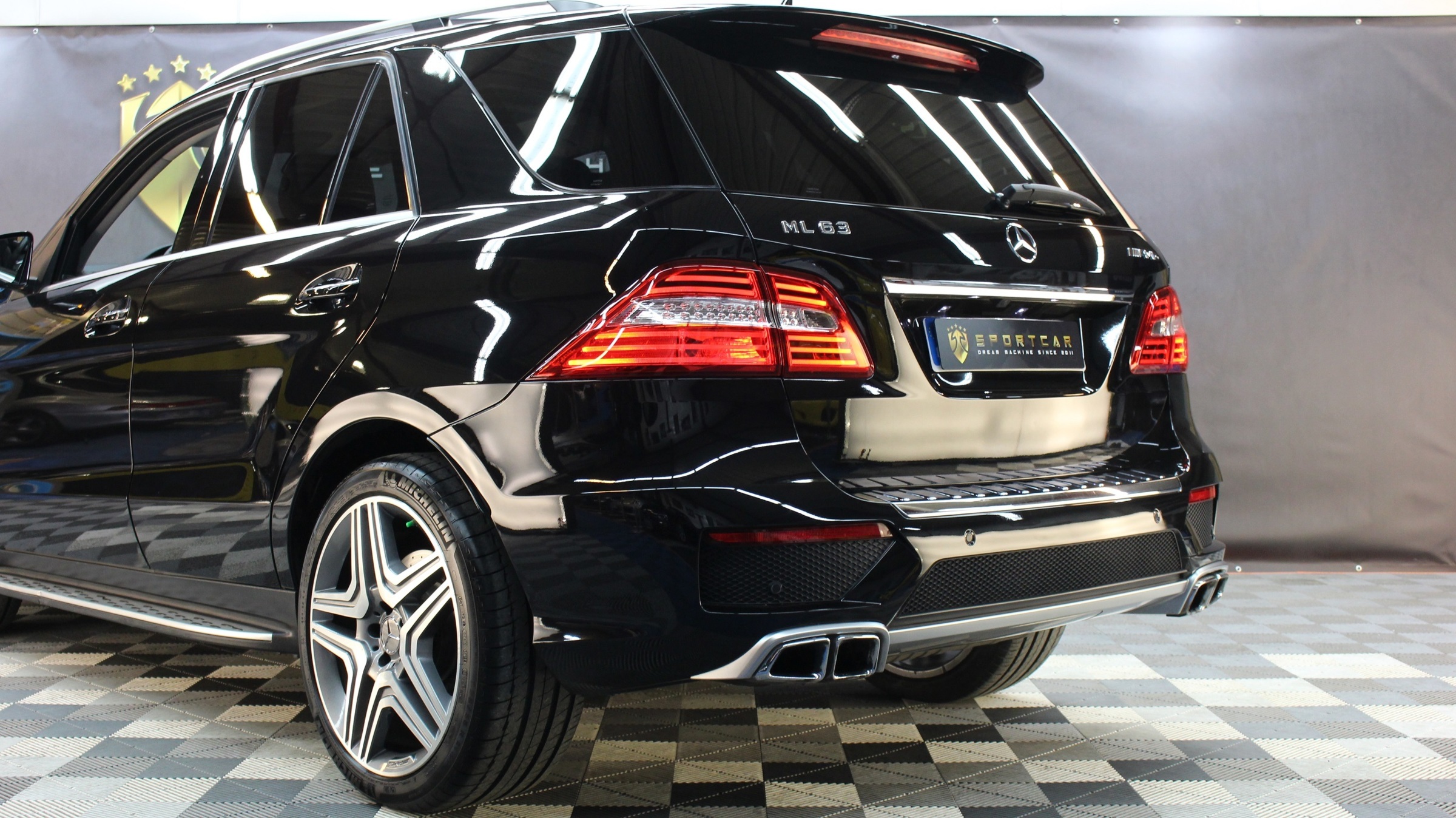 Voiture d'occasion Mercedes Classe M ML 63 AMG V8 BITURBO 525CH - Réf ...