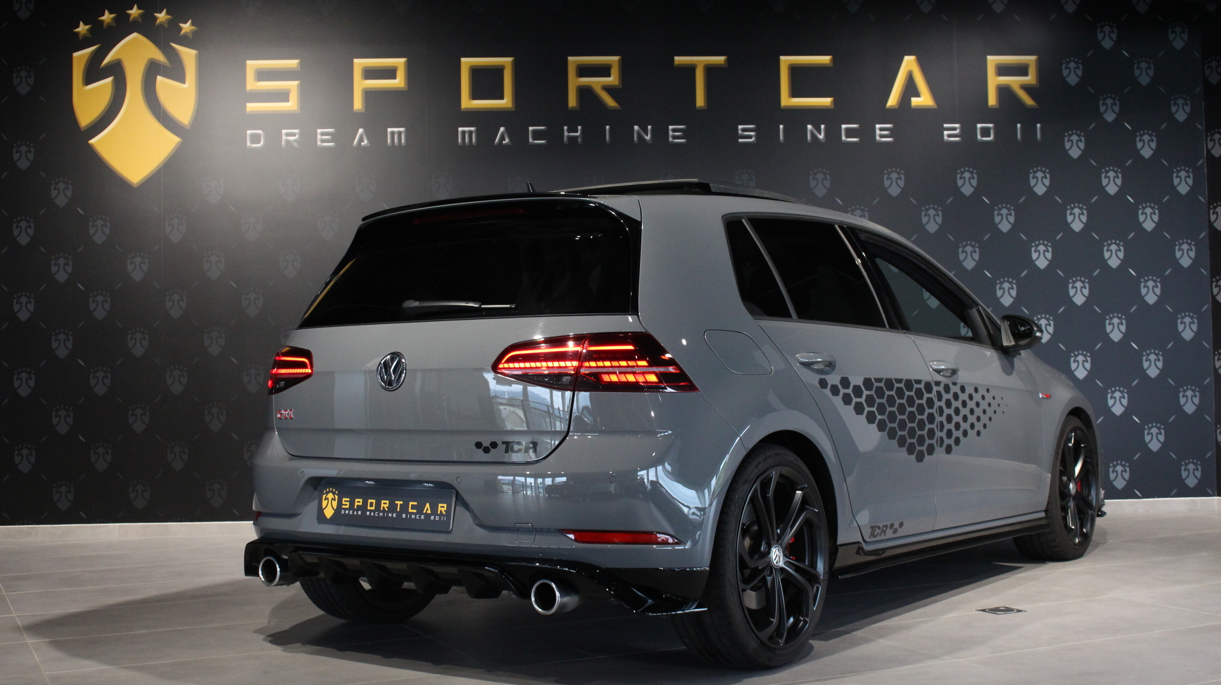 Voiture d'occasion Vw Golf 7 GTI TCR 2.0 TSI 290CH DSG7 - Réf. SCC1659 ...