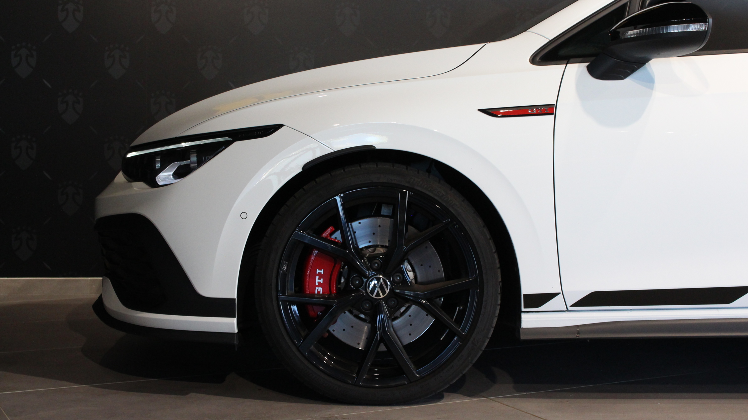 Voiture d'occasion Vw Golf 8 GTI CLUBSPORT 2.0 TSI 300CH DSG 7 - Réf ...