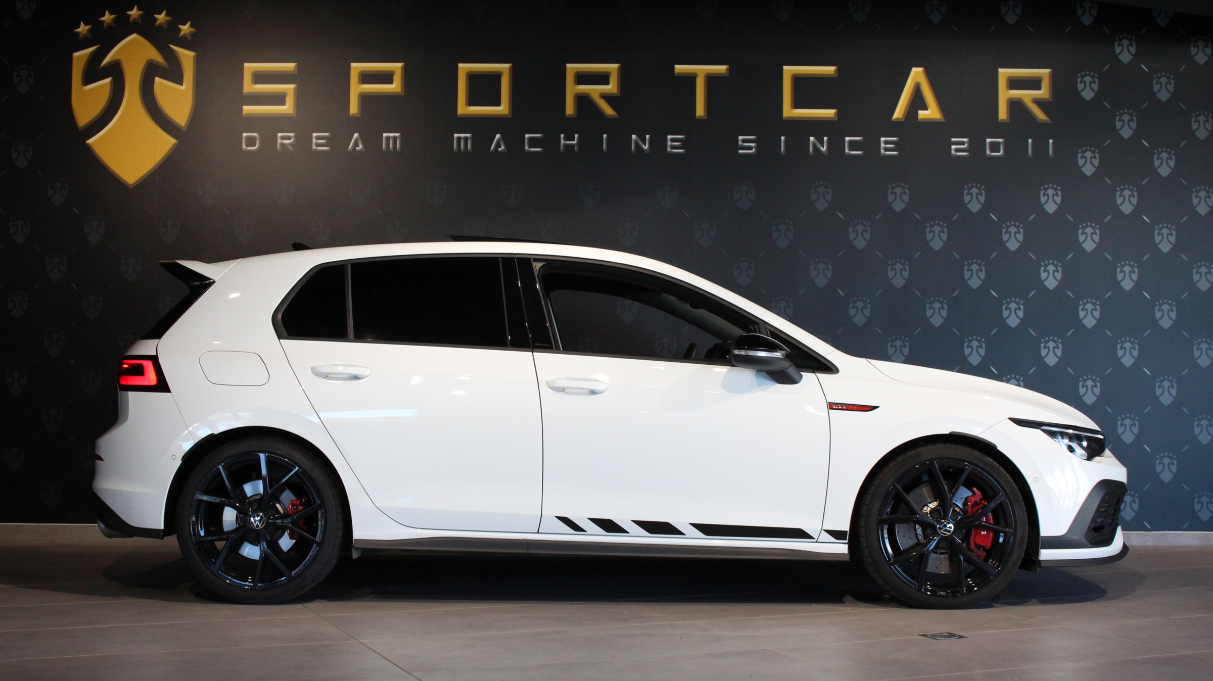 Voiture d'occasion Vw Golf 8 GTI CLUBSPORT 2.0 TSI 300CH DSG 7 - Réf ...